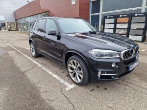 Черный БМВ Х5 2014 в Клайпеда, объемом двигателя 3.00 л и пробегом 339 тыс. км за 14850 €, фото 7 на AUTOMOTO.COM.LV