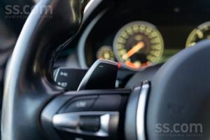 Black BMW X5 2014 in Riga, with an engine capacity of 3.00 L and mileage of 0 thousand km for 24290 €, photo 21 on AUTOMOTO.COM.LV
