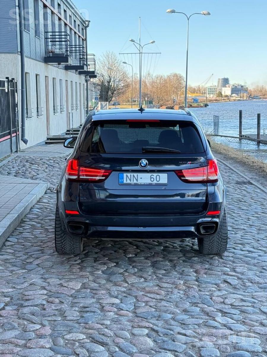 Melns BMW X5 2014 Rīga, ar dzinēja tilpumu 3.00 L un nobraukumu 210 tūkst. km par 22700 €, foto 5 vietnē AUTOMOTO.COM.LV