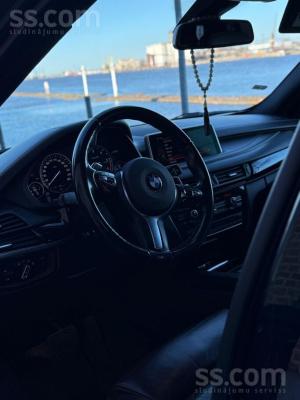 Melns BMW X5 2014 Rīga, ar dzinēja tilpumu 3.00 L un nobraukumu 210 tūkst. km par 22700 €, foto 8 vietnē AUTOMOTO.COM.LV