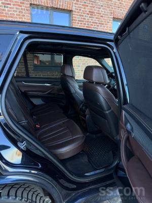 Melns BMW X5 2014 Rīga, ar dzinēja tilpumu 3.00 L un nobraukumu 210 tūkst. km par 22700 €, foto 11 vietnē AUTOMOTO.COM.LV