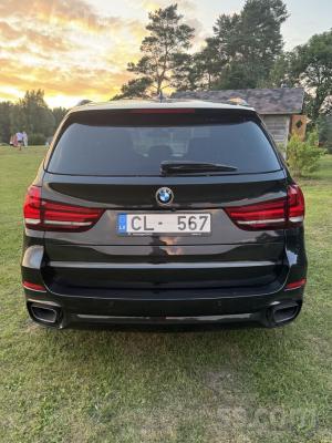 Melns BMW X5 2014 Rīga, ar dzinēja tilpumu 3.00 L un nobraukumu 227 tūkst. km par 22900 €, foto 17 vietnē AUTOMOTO.COM.LV