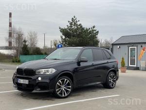 Melns BMW X5 2014 Rīga, ar dzinēja tilpumu 3.00 L un nobraukumu 210 tūkst. km par 30900 €, foto 6 vietnē AUTOMOTO.COM.LV