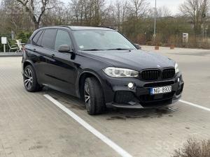 Melns BMW X5 2014 Rīga, ar dzinēja tilpumu 3.00 L un nobraukumu 210 tūkst. km par 30900 €, foto 7 vietnē AUTOMOTO.COM.LV