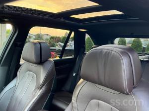 Melns BMW X5 2014 Rīga, ar dzinēja tilpumu 3.00 L un nobraukumu 210 tūkst. km par 30900 €, foto 11 vietnē AUTOMOTO.COM.LV