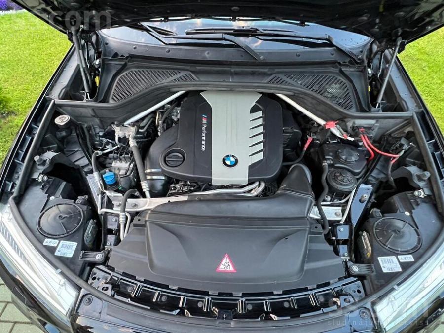 Melns BMW X5 2014 Rīga, ar dzinēja tilpumu 3.00 L un nobraukumu 210 tūkst. km par 30900 €, foto 14 vietnē AUTOMOTO.COM.LV