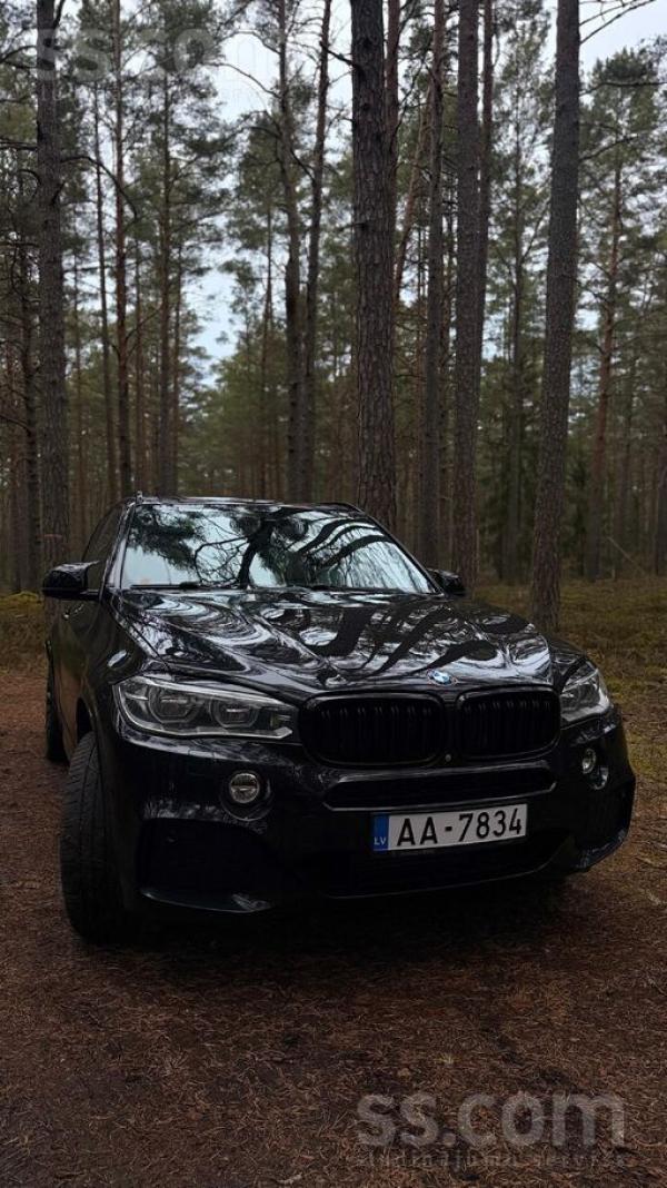 Black BMW X5 2014 in Talsi, with an engine capacity of 3.00 L and mileage of 176 thousand km for 27500 €, photo 6 on AUTOMOTO.COM.LV