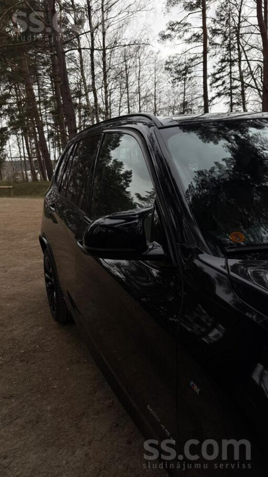 Melns BMW X5 2014 Talsi, ar dzinēja tilpumu 3.00 L un nobraukumu 176 tūkst. km par 27500 €, foto 9 vietnē AUTOMOTO.COM.LV
