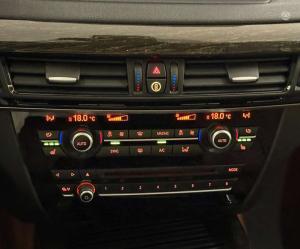 Black BMW X5 2014 in Marijampole, with an engine capacity of 2.99 L and mileage of 274 thousand km for 21650 €, photo 28 on AUTOMOTO.COM.LV