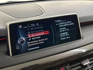 Black BMW X5 2014 in Marijampole, with an engine capacity of 2.99 L and mileage of 274 thousand km for 21650 €, photo 30 on AUTOMOTO.COM.LV