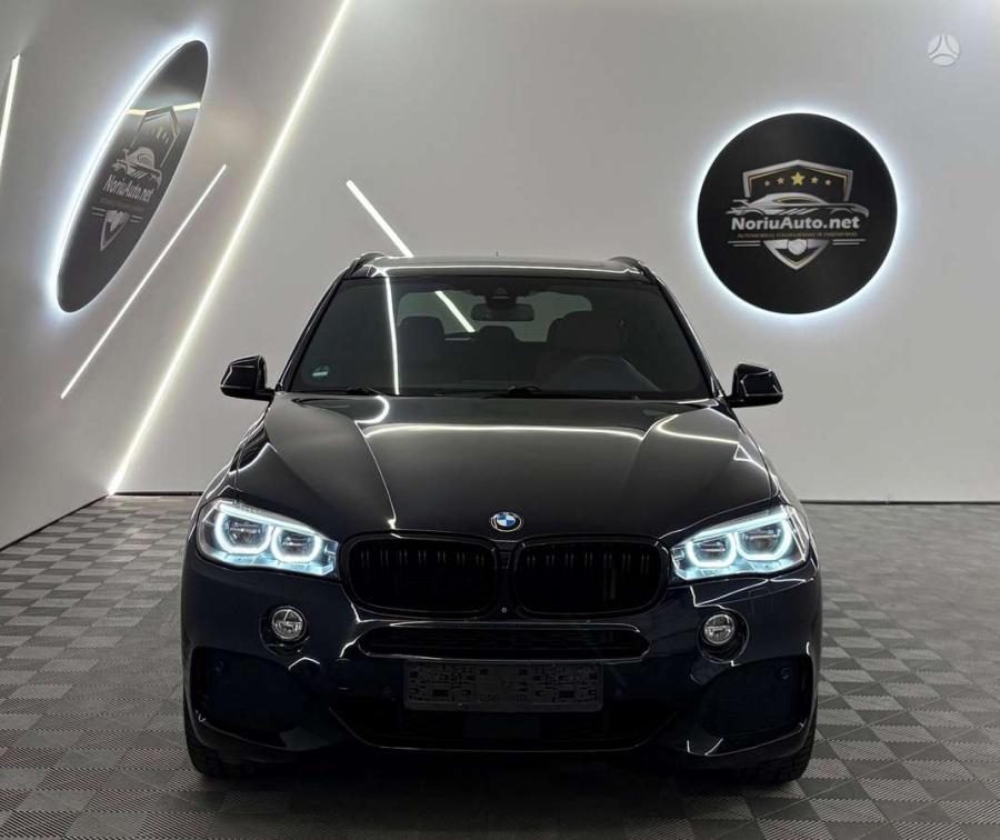 Black BMW X5 2014 in Marijampole, with an engine capacity of 2.99 L and mileage of 274 thousand km for 21650 €, photo 36 on AUTOMOTO.COM.LV