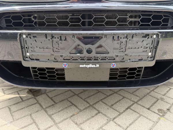 Black BMW X5 2014 in Marijampole, with an engine capacity of 2.99 L and mileage of 330 thousand km for 18800 €, photo 10 on AUTOMOTO.COM.LV