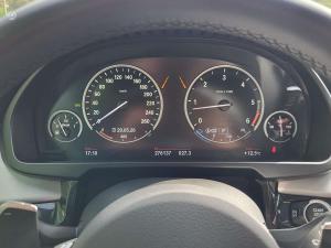 Black BMW X5 2014 in Vilnius, with an engine capacity of 2.99 L and mileage of 276 thousand km for 19850 €, photo 23 on AUTOMOTO.COM.LV