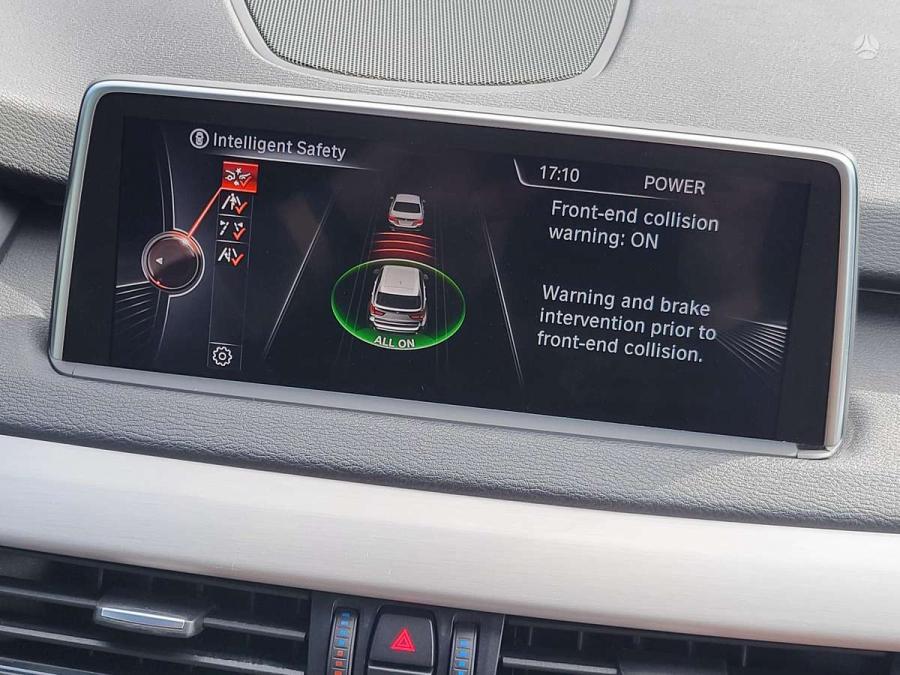 Black BMW X5 2014 in Vilnius, with an engine capacity of 2.99 L and mileage of 276 thousand km for 19850 €, photo 25 on AUTOMOTO.COM.LV