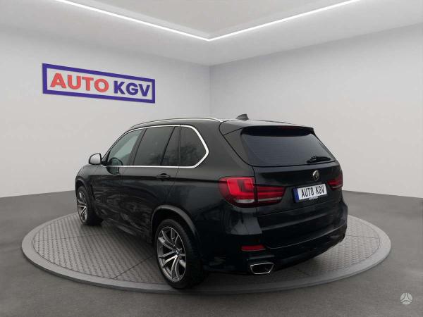 Melns BMW X5 2014 Viļņa, ar dzinēja tilpumu 3.00 L un nobraukumu 281 tūkst. km par 18999 €, foto 3 vietnē AUTOMOTO.COM.LV