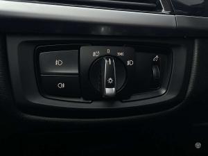 Black BMW X5 2014 in Vilnius, with an engine capacity of 3.00 L and mileage of 281 thousand km for 18999 €, photo 16 on AUTOMOTO.COM.LV