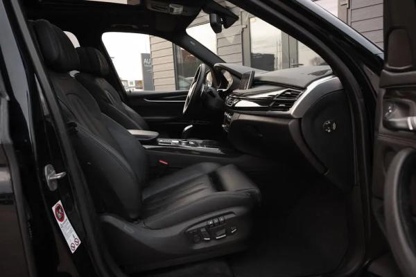 Melns BMW X5 2014 Jelgava, ar dzinēja tilpumu 3.00 L un nobraukumu 270 tūkst. km par 22450 €, foto 9 vietnē AUTOMOTO.COM.LV