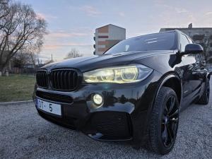 Melns BMW X5 2014 Ventspils, ar dzinēja tilpumu 3.00 L un nobraukumu 270 tūkst. km par 24000 €, foto 3 vietnē AUTOMOTO.COM.LV