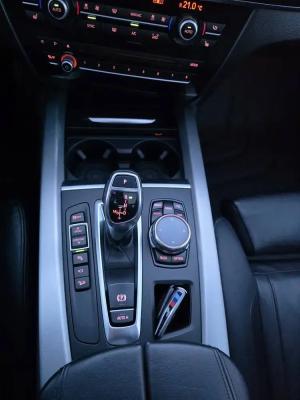Melns BMW X5 2014 Ventspils, ar dzinēja tilpumu 3.00 L un nobraukumu 270 tūkst. km par 24000 €, foto 22 vietnē AUTOMOTO.COM.LV