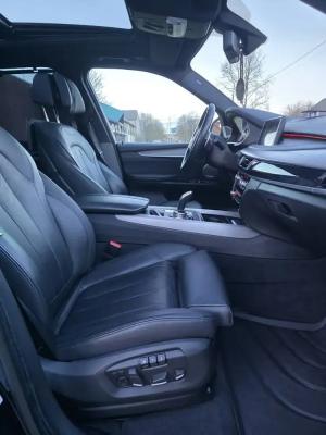 Melns BMW X5 2014 Ventspils, ar dzinēja tilpumu 3.00 L un nobraukumu 270 tūkst. km par 24000 €, foto 23 vietnē AUTOMOTO.COM.LV
