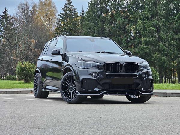 Black BMW X5 2014 in Salcininkai, with an engine capacity of 2.99 L and mileage of 210 thousand km for 21850 €, photo 1 on AUTOMOTO.COM.LV