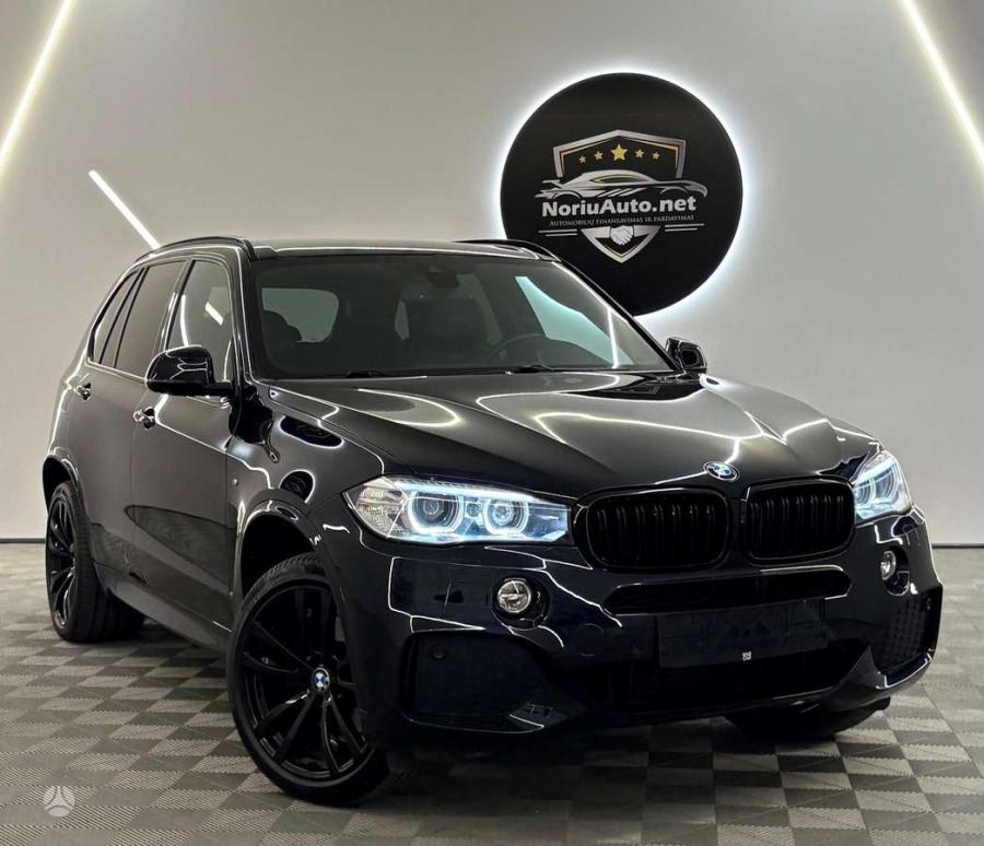 Black BMW X5 2014 in Marijampole, with an engine capacity of 2.99 L and mileage of 260 thousand km for 19750 €, photo 1 on AUTOMOTO.COM.LV
