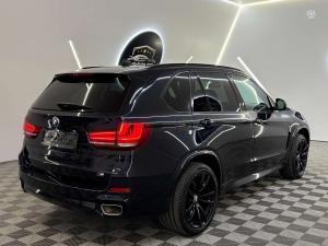 Black BMW X5 2014 in Marijampole, with an engine capacity of 2.99 L and mileage of 260 thousand km for 19750 €, photo 20 on AUTOMOTO.COM.LV