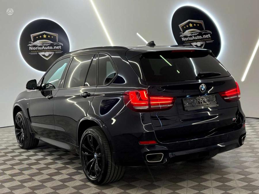 Black BMW X5 2014 in Marijampole, with an engine capacity of 2.99 L and mileage of 260 thousand km for 19750 €, photo 21 on AUTOMOTO.COM.LV