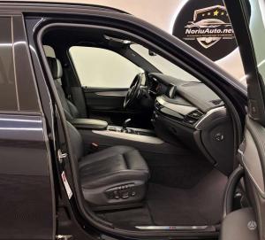 Black BMW X5 2014 in Marijampole, with an engine capacity of 2.99 L and mileage of 260 thousand km for 19750 €, photo 23 on AUTOMOTO.COM.LV