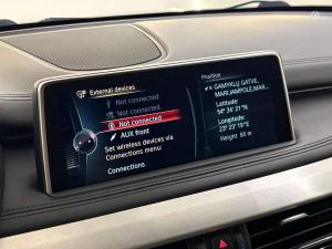 Black BMW X5 2014 in Marijampole, with an engine capacity of 2.99 L and mileage of 260 thousand km for 19750 €, photo 24 on AUTOMOTO.COM.LV