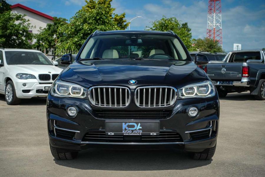 Melns BMW X5 2014 Marijampole, ar dzinēja tilpumu 2.99 L un nobraukumu 338 tūkst. km par 16450 €, foto 4 vietnē AUTOMOTO.COM.LV