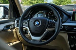 Melns BMW X5 2014 Marijampole, ar dzinēja tilpumu 2.99 L un nobraukumu 338 tūkst. km par 16450 €, foto 19 vietnē AUTOMOTO.COM.LV