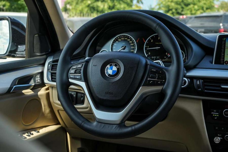 Melns BMW X5 2014 Marijampole, ar dzinēja tilpumu 2.99 L un nobraukumu 338 tūkst. km par 16450 €, foto 19 vietnē AUTOMOTO.COM.LV