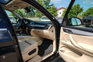 Melns BMW X5 2014 Marijampole, ar dzinēja tilpumu 2.99 L un nobraukumu 338 tūkst. km par 16450 €, foto 38 vietnē AUTOMOTO.COM.LV
