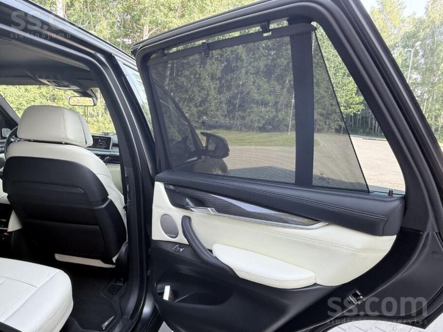 Melns BMW X5 2014 Rīga, ar dzinēja tilpumu 3.00 L un nobraukumu 24 tūkst. km par 24000 €, foto 16 vietnē AUTOMOTO.COM.LV