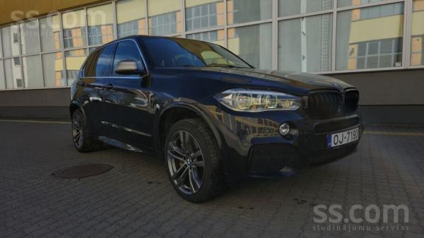 Black BMW X5 2014 in Riga, with an engine capacity of 3.00 L and mileage of 245 thousand km for 20000 €, photo 8 on AUTOMOTO.COM.LV