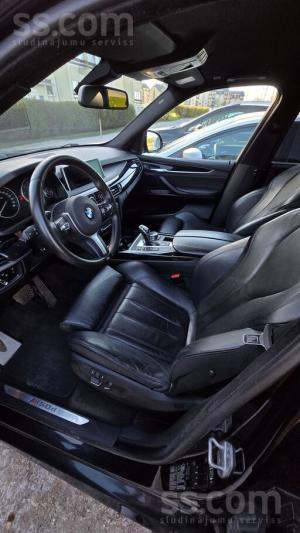 Black BMW X5 2014 in Riga, with an engine capacity of 3.00 L and mileage of 245 thousand km for 20000 €, photo 10 on AUTOMOTO.COM.LV