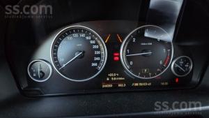 Black BMW X5 2014 in Riga, with an engine capacity of 3.00 L and mileage of 245 thousand km for 20000 €, photo 11 on AUTOMOTO.COM.LV