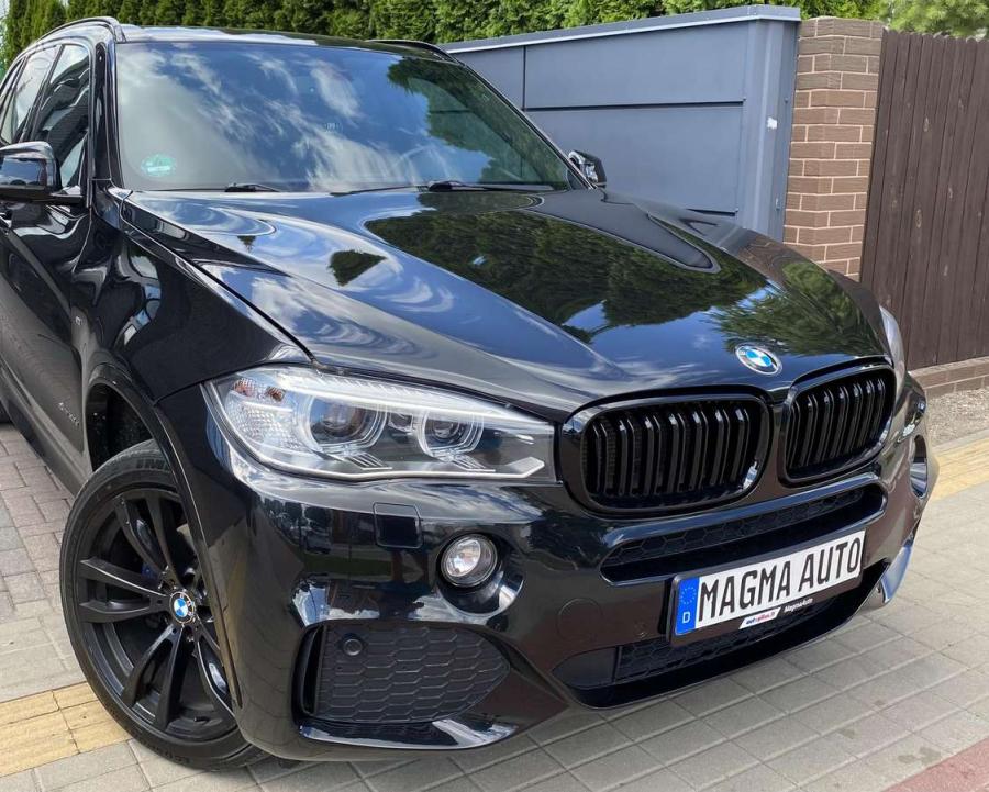 Black BMW X5 2014 in Marijampole, with an engine capacity of 2.99 L and mileage of 239 thousand km for 17499 €, photo 9 on AUTOMOTO.COM.LV