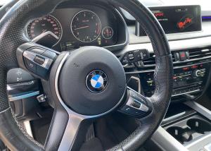 Black BMW X5 2014 in Marijampole, with an engine capacity of 2.99 L and mileage of 239 thousand km for 17499 €, photo 27 on AUTOMOTO.COM.LV