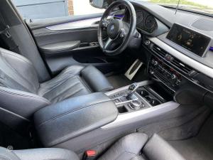 Black BMW X5 2014 in Marijampole, with an engine capacity of 2.99 L and mileage of 239 thousand km for 17499 €, photo 41 on AUTOMOTO.COM.LV