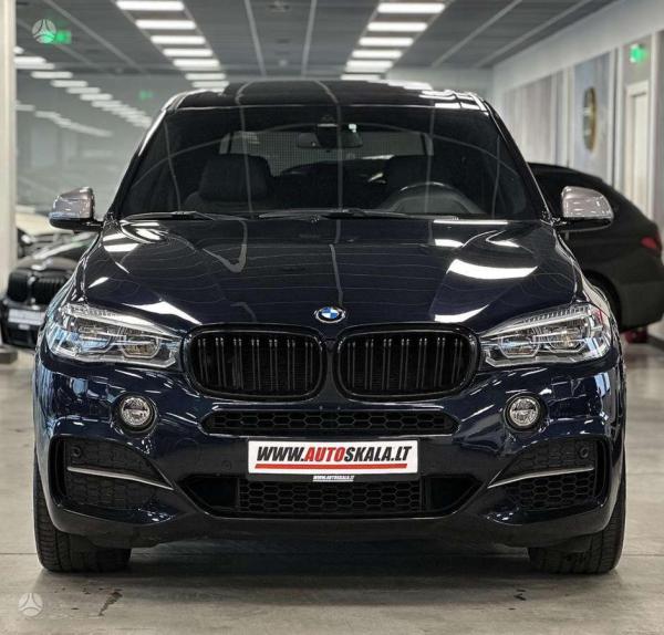 Black BMW X5 2014 in Klaipeda, with an engine capacity of 2.99 L and mileage of 288 thousand km for 19950 €, photo 3 on AUTOMOTO.COM.LV