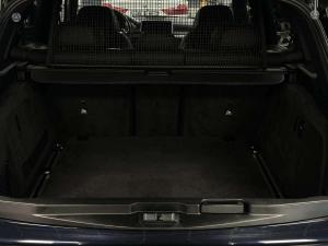Black BMW X5 2014 in Klaipeda, with an engine capacity of 2.99 L and mileage of 288 thousand km for 19950 €, photo 11 on AUTOMOTO.COM.LV