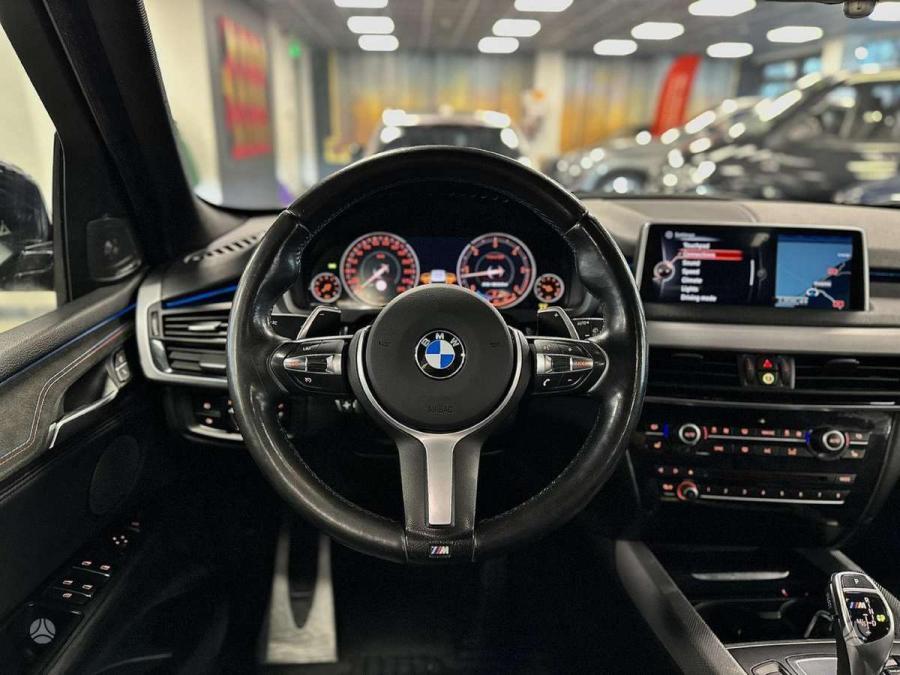 Black BMW X5 2014 in Klaipeda, with an engine capacity of 2.99 L and mileage of 288 thousand km for 19950 €, photo 24 on AUTOMOTO.COM.LV