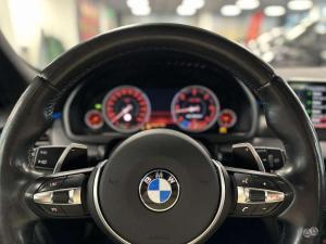 Black BMW X5 2014 in Klaipeda, with an engine capacity of 2.99 L and mileage of 288 thousand km for 19950 €, photo 26 on AUTOMOTO.COM.LV