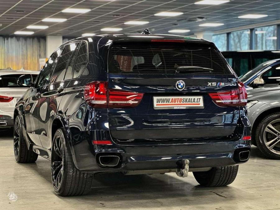 Black BMW X5 2014 in Klaipeda, with an engine capacity of 2.99 L and mileage of 288 thousand km for 19950 €, photo 31 on AUTOMOTO.COM.LV
