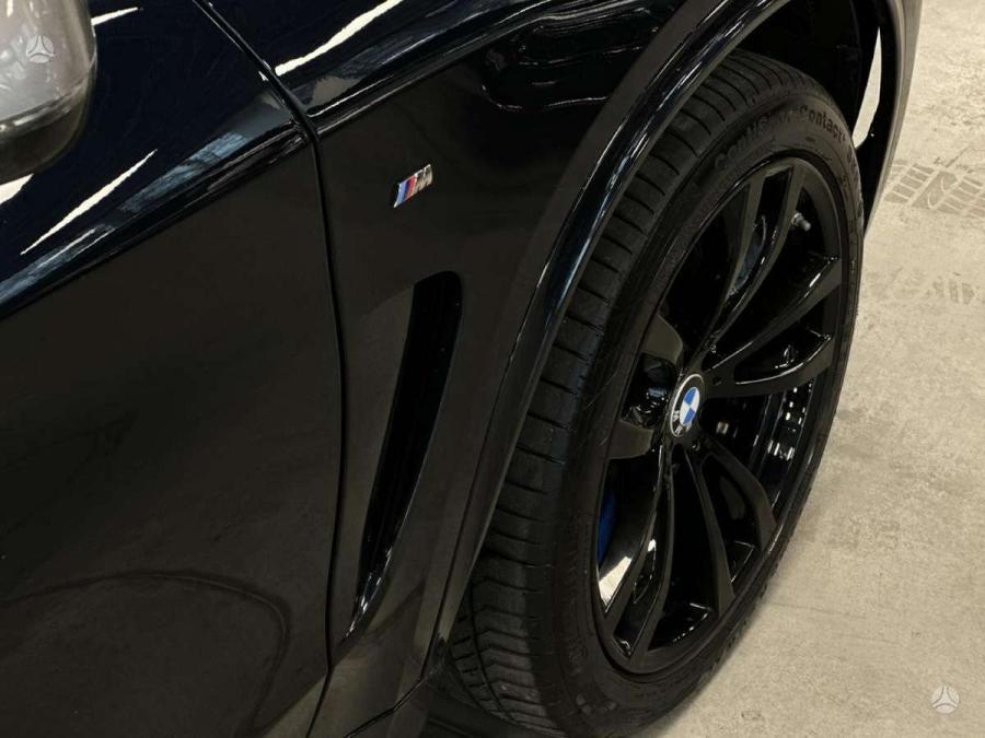 Black BMW X5 2014 in Klaipeda, with an engine capacity of 2.99 L and mileage of 288 thousand km for 19950 €, photo 36 on AUTOMOTO.COM.LV