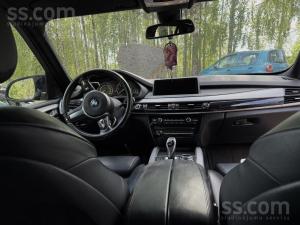 Melns BMW X5 2014 Jēkabpils, ar dzinēja tilpumu 3.00 L un nobraukumu 230 tūkst. km par 21000 €, foto 8 vietnē AUTOMOTO.COM.LV