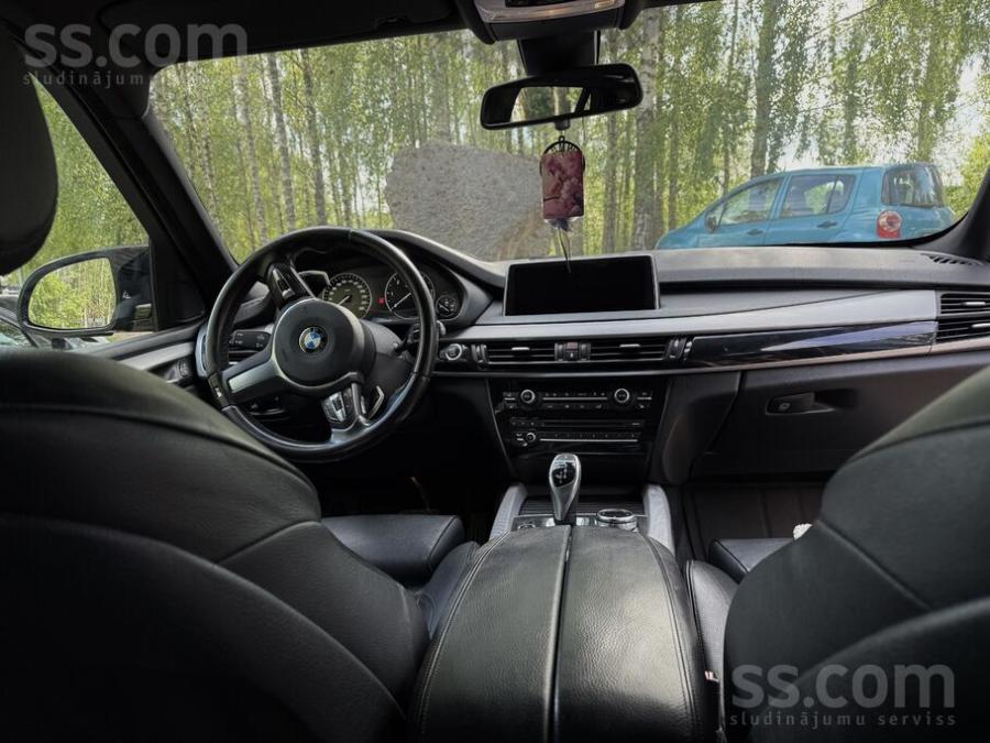 Melns BMW X5 2014 Jēkabpils, ar dzinēja tilpumu 3.00 L un nobraukumu 230 tūkst. km par 21000 €, foto 8 vietnē AUTOMOTO.COM.LV