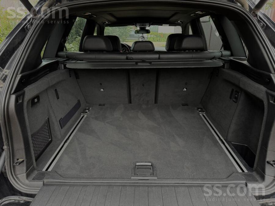 Melns BMW X5 2014 Jēkabpils, ar dzinēja tilpumu 3.00 L un nobraukumu 230 tūkst. km par 21000 €, foto 9 vietnē AUTOMOTO.COM.LV